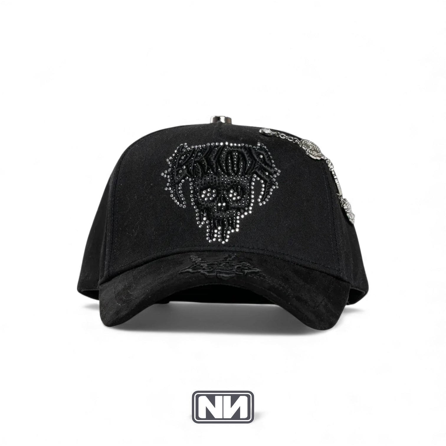 CRIME – Bonnet Side